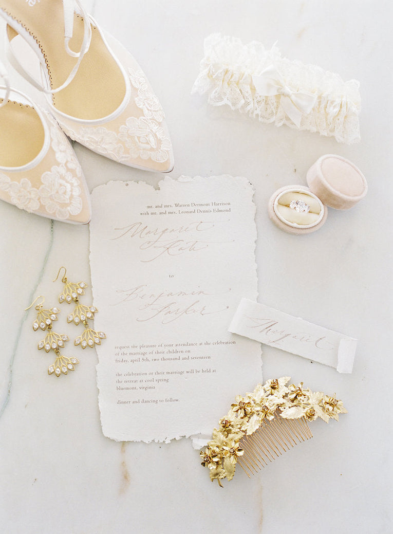 How Many Wedding Garters Should I Wear?