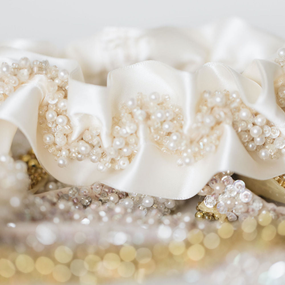 Most Luxurious Bridal Garter Pearls, Sequins, Glitter & Sparkle ...